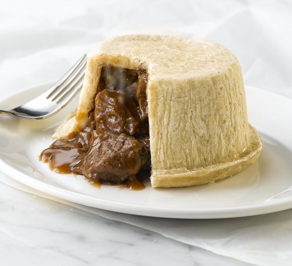 Wrights Baked Individual Steak & Kidney Pudding [32x190g] - Bradleys
